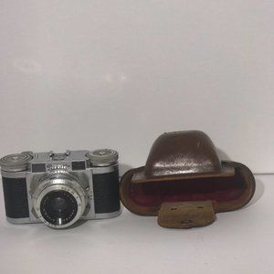 braun | Cameras, Photo & Video | Vintage Paxette Camera | Poshmark